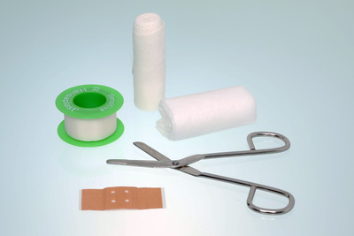 Kostenloses Foto: Verbandsmaterial - pixelio.de